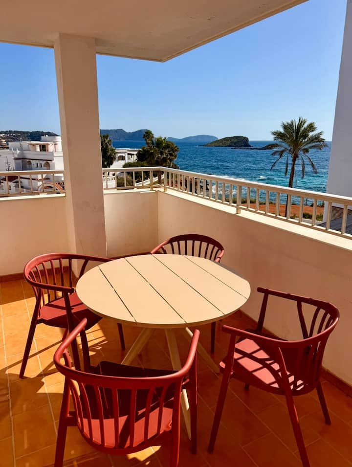 Apartamento De 2 Dormitorios Terraza Y Vista Mar - Île de Ibiza