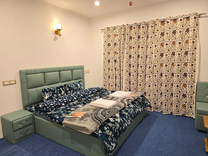 2 Rooms Al Wali Residency - Srinagar