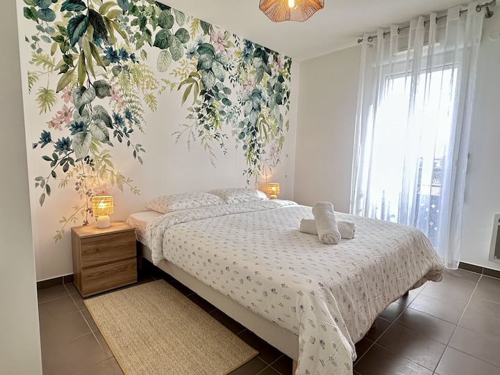 Appartement Terrasse + Parking Proche Remparts - Avignon