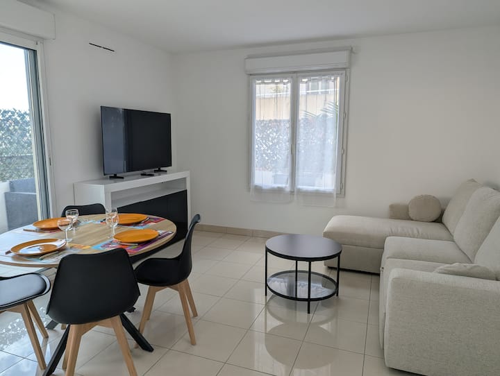 Apt Lumineux à 2 Pas De La Plage - Parking Gratuit - Juan les Pins