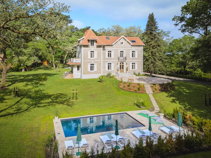 Villa De Caractère, Piscine & Grand Parc Boisé - Dax