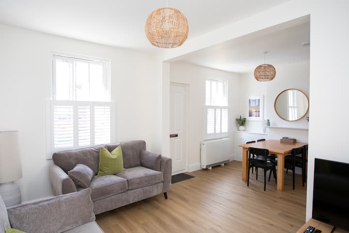 Cottage-salle De Bain Privée-de Luxe-vue Ville - Steyning