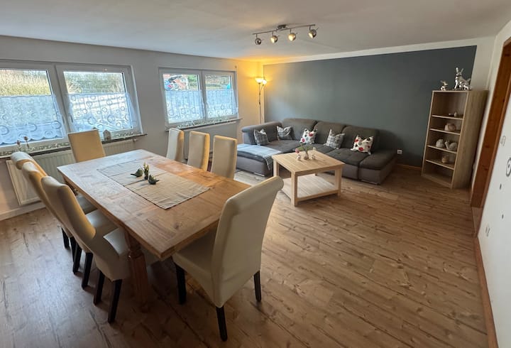 Großzügige Wohnung | 4 Einzelbetten - Burbach