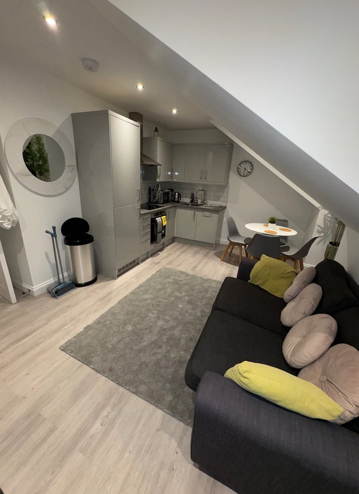 Brentwood High Street 1 Bedroom Apartment - Brentwood