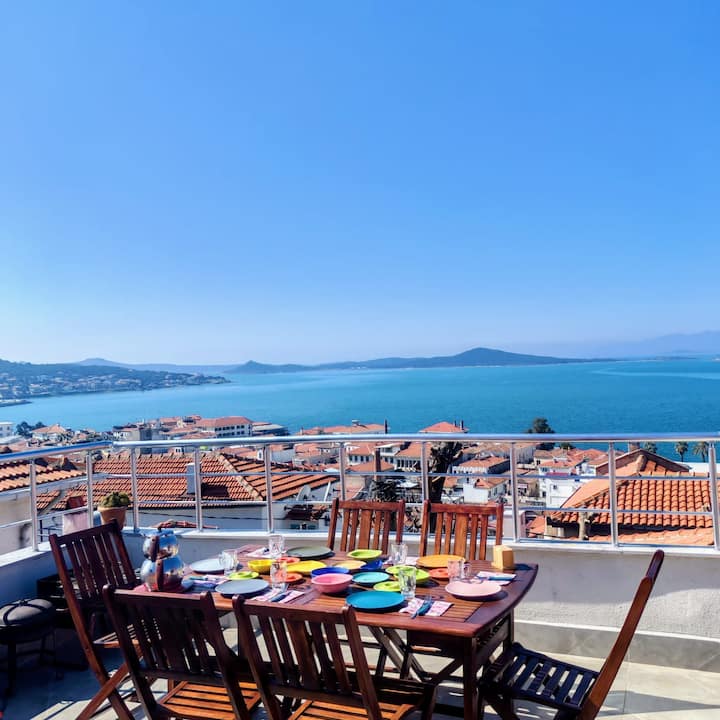 Emsalsiz Konukevi - Ayvalık