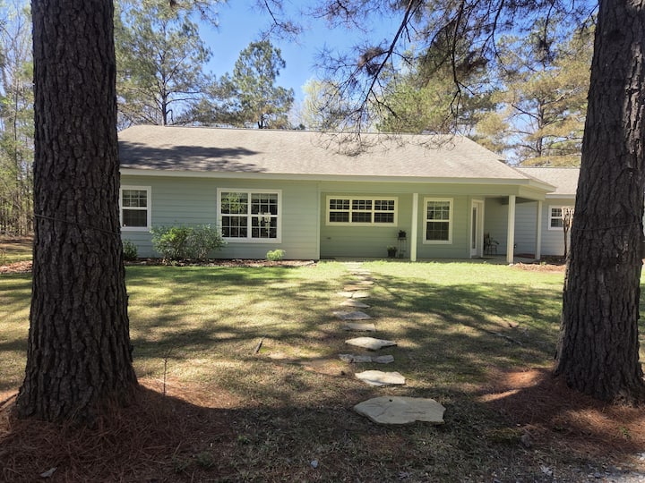 House In The Pines - Cane Creek State Park, Star City
