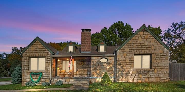 Charming Kc Getaway In Beautiful Platte Woods - Kansas City