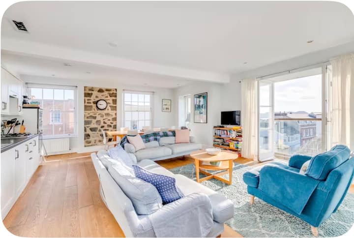 Seaside Flat With Views Of Lyme Regis - Lyme Regis