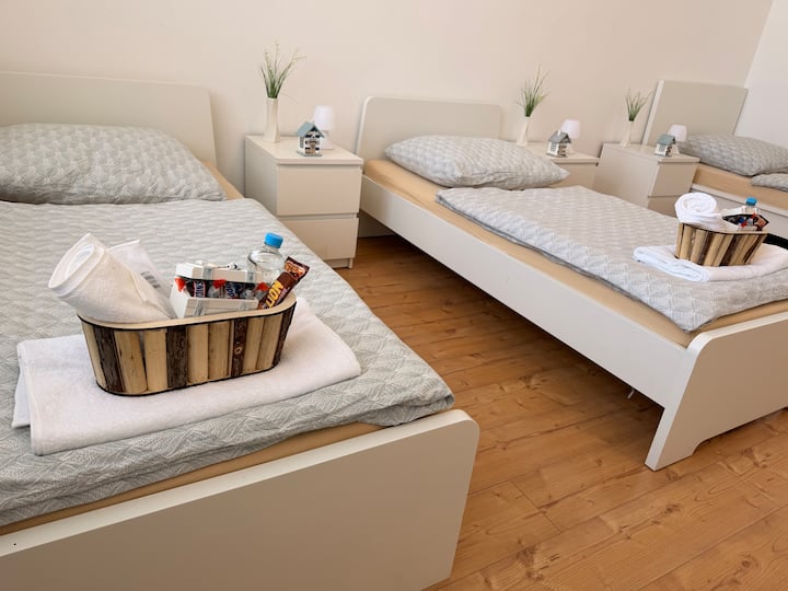 Große Wohnung Für Gruppen • Kirchenlamitz - Kirchenlamitz