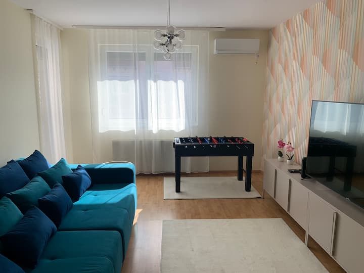 Free Parking, Ac, Table Soccer In The Downtown - Szeged