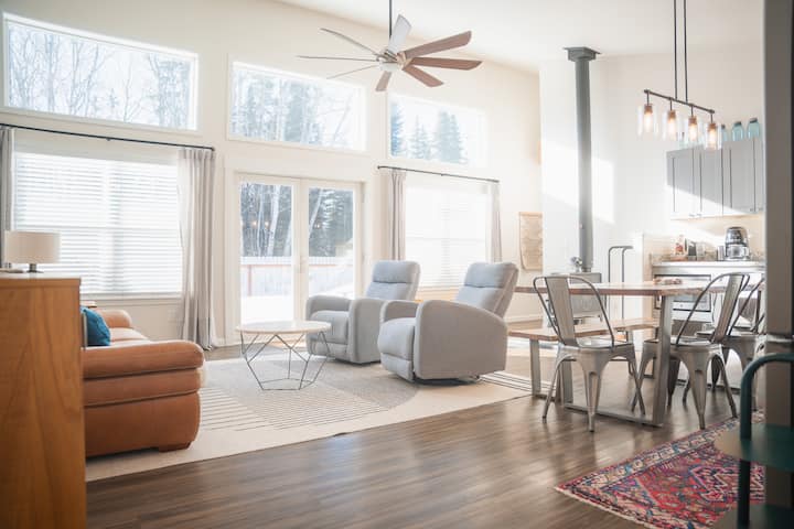 Frontier Hideaway - Sterling, AK