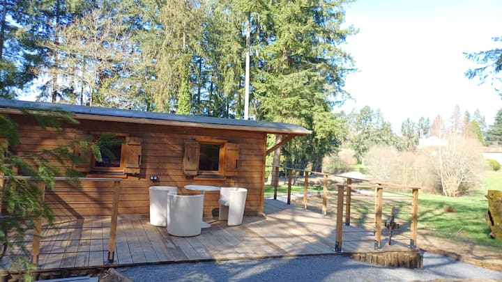 Roulotte Des Hêtres Au Domaine De Vauguenige - Haute-Vienne