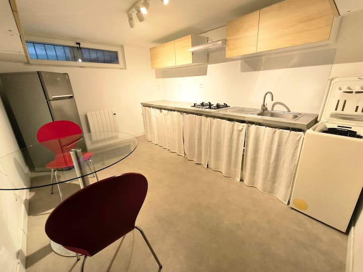 T1 Bis Zen 40m² • Métro 3' • Parking • Centre 10' - Villeneuve-d'Ascq