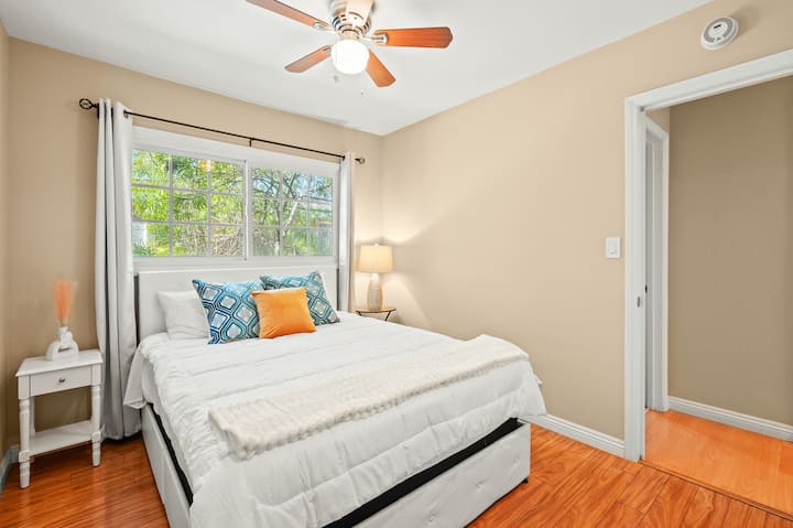 Spacious 4br Home In Upland | Monthly Stay - Claremont, CA