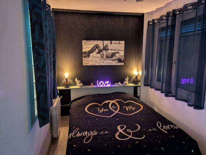 Boudoir & Plage – Escapade Romantique à La Mer - Fréjus
