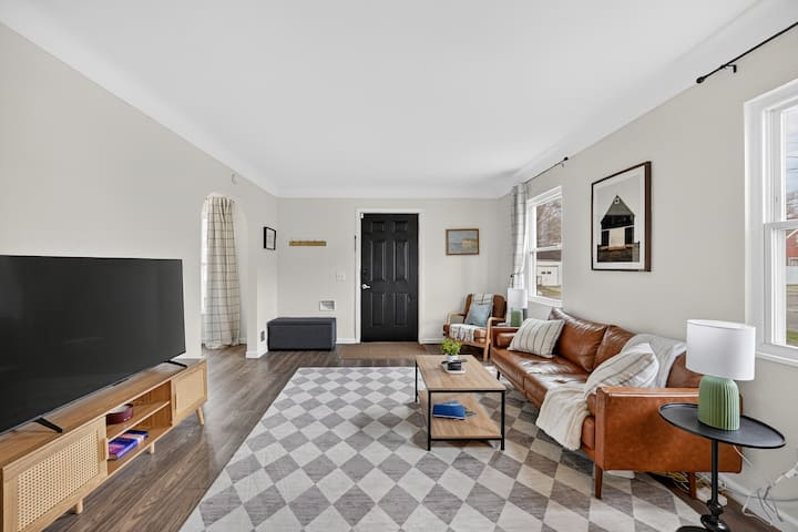 Updated 3br- Fiber Wi-fi By Toledo Hospital & Ut! - Toledo, OH