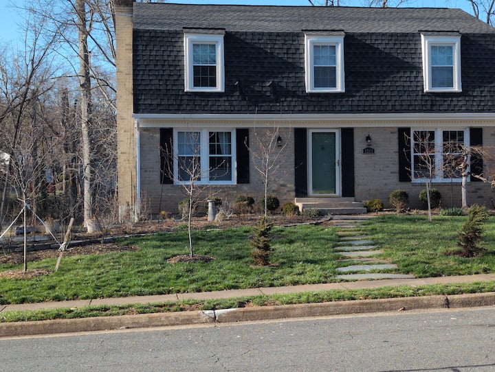Entire House 3 Min From Downtown, Sauna - Leesburg, VA