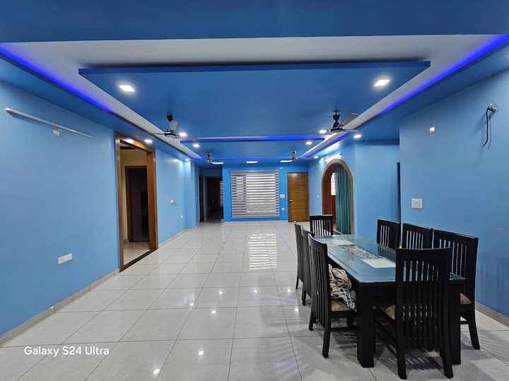 A Huge 4 Bhk Villa 
Where Entire Group Wilbe Happy - Haldwani