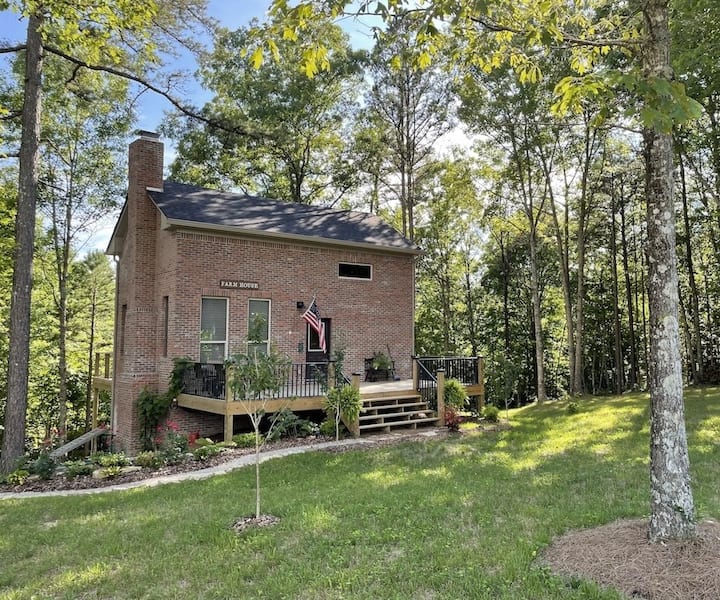 Quaint House In The Mountains Of Robbins, Tn. - Rugby, TN