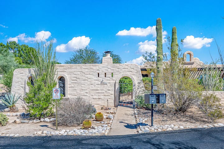 Desert Bloom Retreat - Tucson, AZ