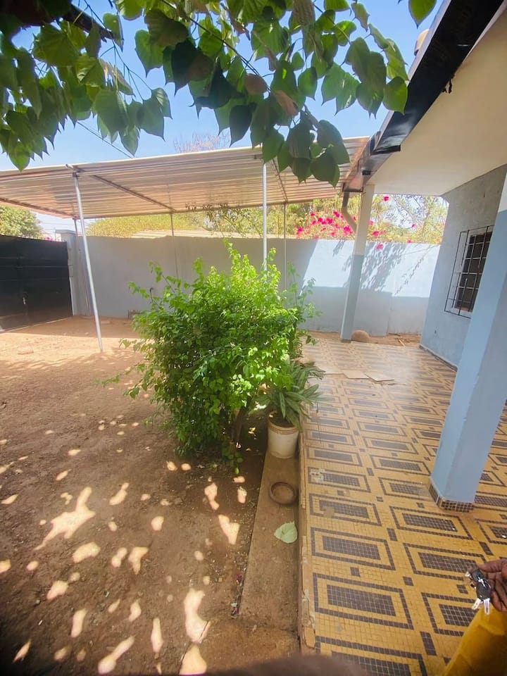 3 Chambre 2 Douche Wc Zone Du Bois - Ouagadougou
