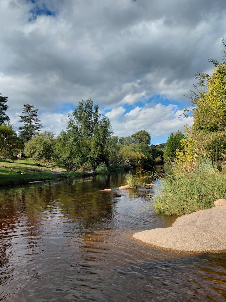 Bella Casa Al Lado Del Rio - Villa Carlos Paz