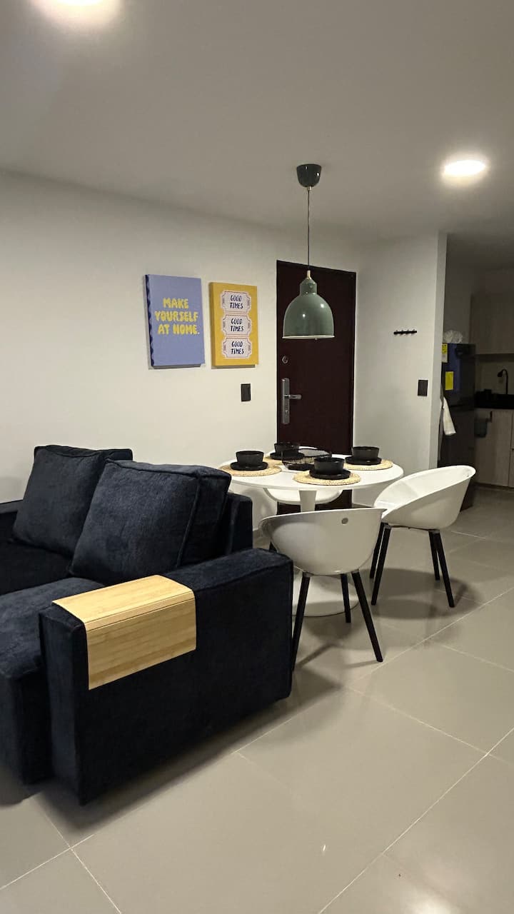 Moderno Apartamento En Laureles Cerca A Zona Rosa - Medellin, Antioquia, Colombia