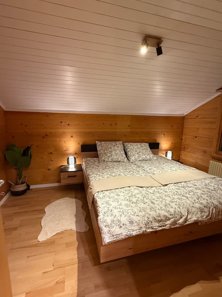 Cozy Chalet Near Aletsch Arena - Suisse
