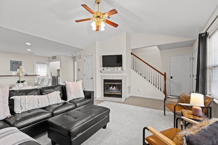 Just Off I70/hwy 63-close To Downtown & University - Columbia, MO