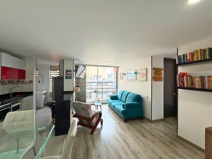 Renteo | Downtown 2br Apt W/ Rooftop Gym & Parking - Bogotá