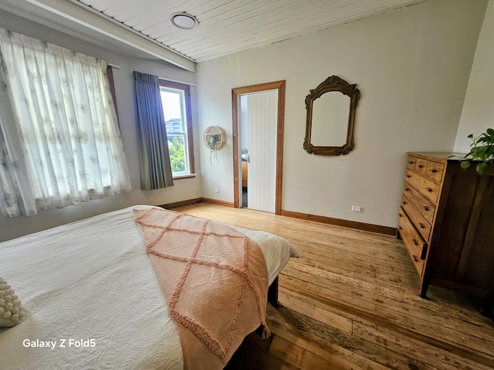 Tauranga City Villa On 5th - Tauranga