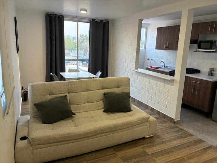 Cómodo Departamento En Condominio Cerca De Reforma - Mexico