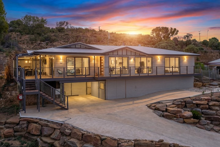 Decked Out On River Lane - Mannum