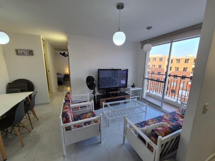 Apartamento Tranquilo Y Luminoso Ubicado De Ibague - Ibagué