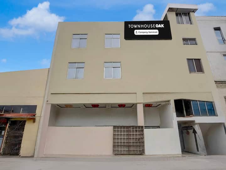 Maison De Ville Oak Fazalganj - Kanpur