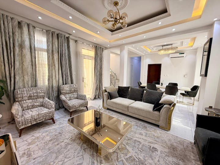 Appartement Haut Standing Avec Jacuzzi, Wifi, Clim - Kinshasa