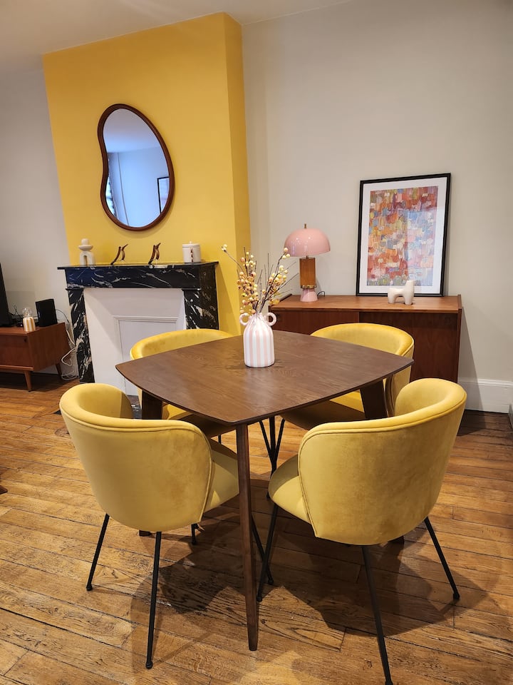 Le Moutarde Chic - T2 - Centre Ville - Gare 5 Mins - Ardennes