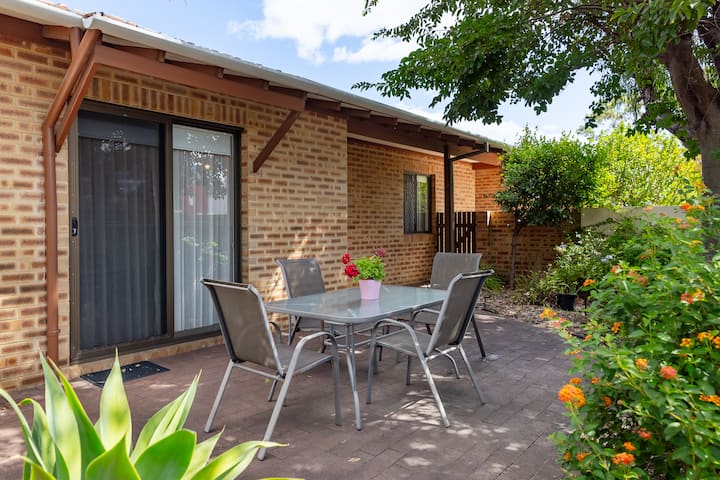 Wembley Villa | Swan Bnb Management - Subiaco