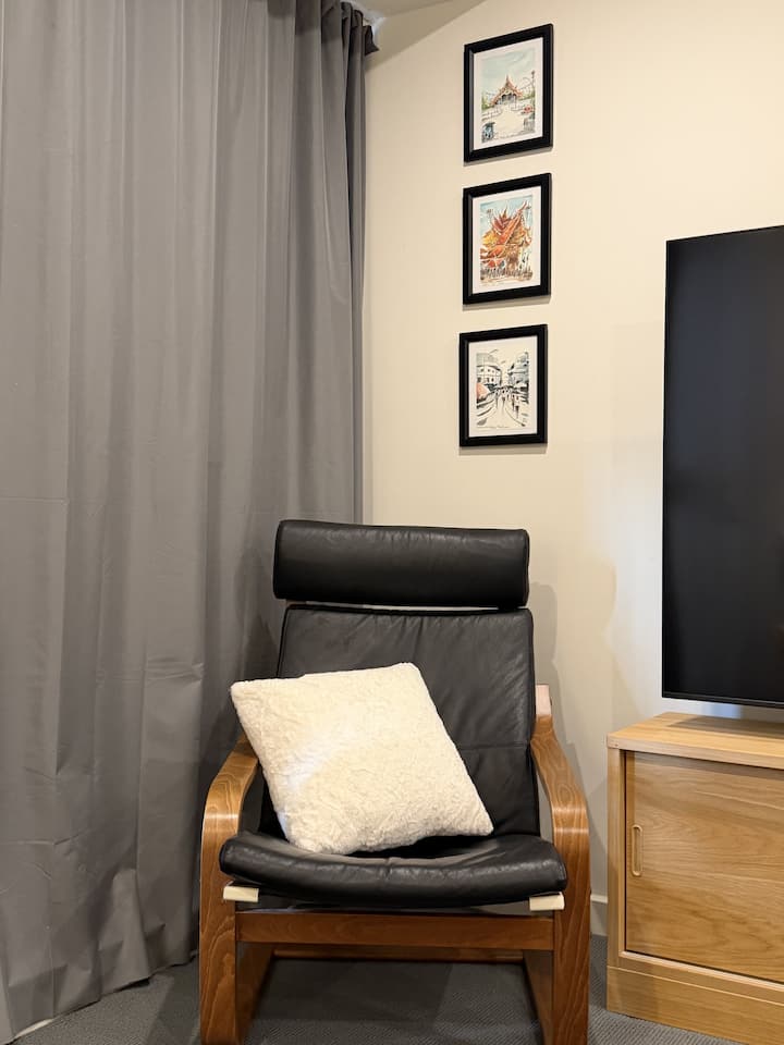 Central Adelaide Gem I Serene 2br Apartment - Adelaide