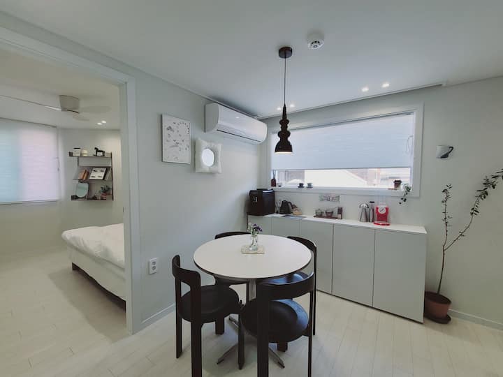 달달한여인숙/오픈특가/행리단길핫플1분 /얼리체크인 /스타필드 /통닭거리/감성인테리어/홈까페 - Suwon-si