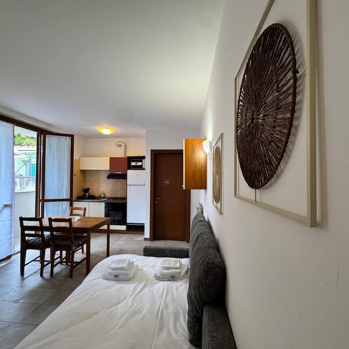 Kibilù - Viale Borri Near Hospital And City Centr - Varese