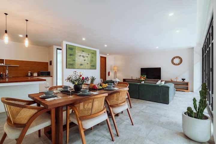 Modern 3 Bedroom Villa Close To The Beach - Canggu