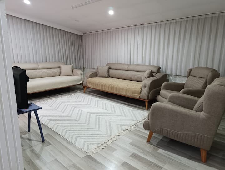 Ailecek Huzur Bulabileceğiniz Denize 50 Metre - Bademli