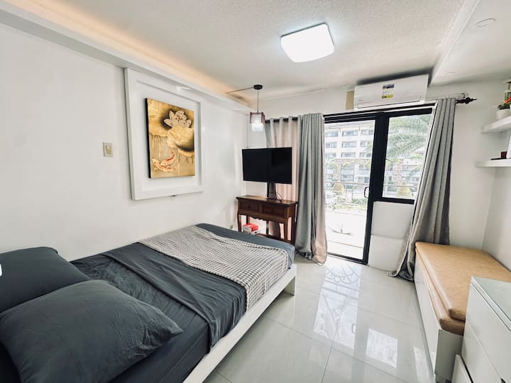 Studio Condo At One Oasis Mabolo Cebu City - Cebu City