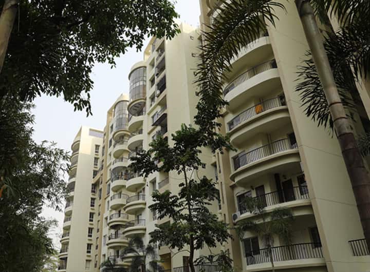 2bhk Tea Garden Facing Spacious Flat In Dagapur - Siliguri