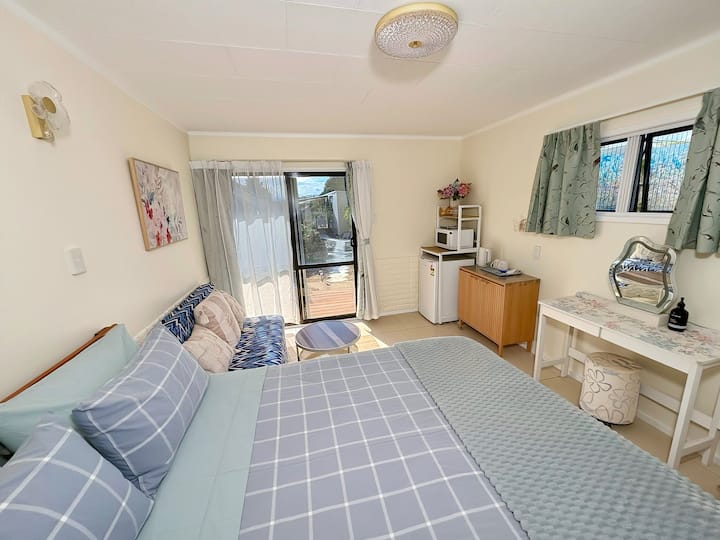 Blue Dream—backyard Studio With Gated Parking - ロトルア