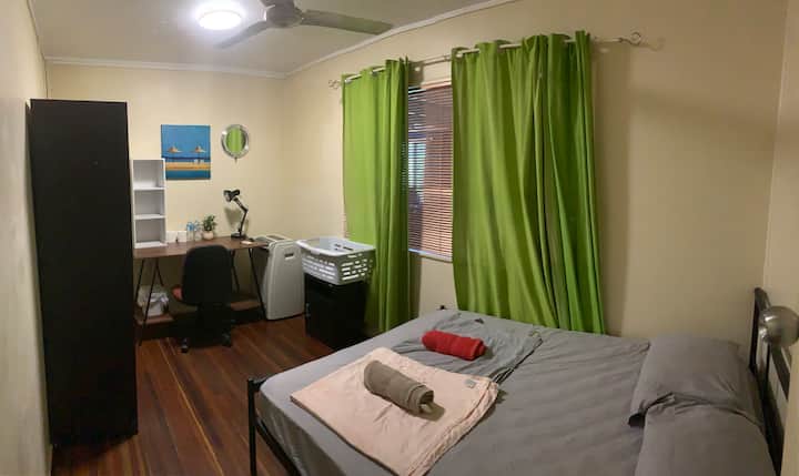 Here 2 Stay | Near Lagoons, Jcu & Hospital - Townsville