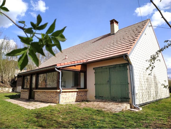 Maison De La Cure: Nature, Lacs, Randos Au Morvan - Lac des Settons