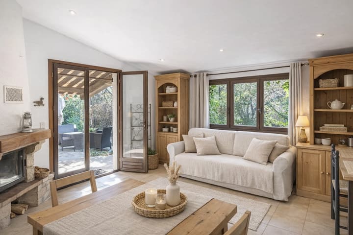 Mazet Bucolique Climatisé Au Cœur De La Nature - Biot