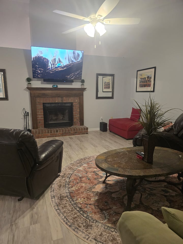 3bed/2 Bath In Goose Creek W Cul-de-sac + Park. - Goose Creek, SC